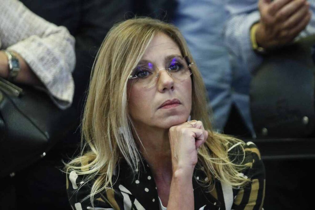 "Porto una parrucca": la confessione di Concita de Gregorio, il ...