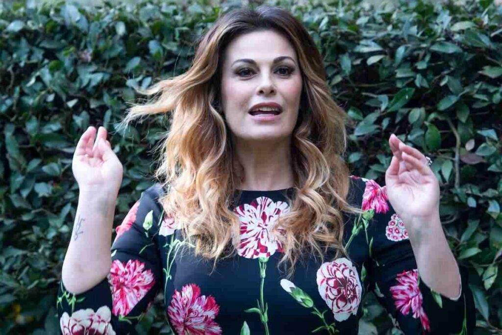 Vanessa Incontrada, la foto con l'ex Rossano fa impazzire i fan ...